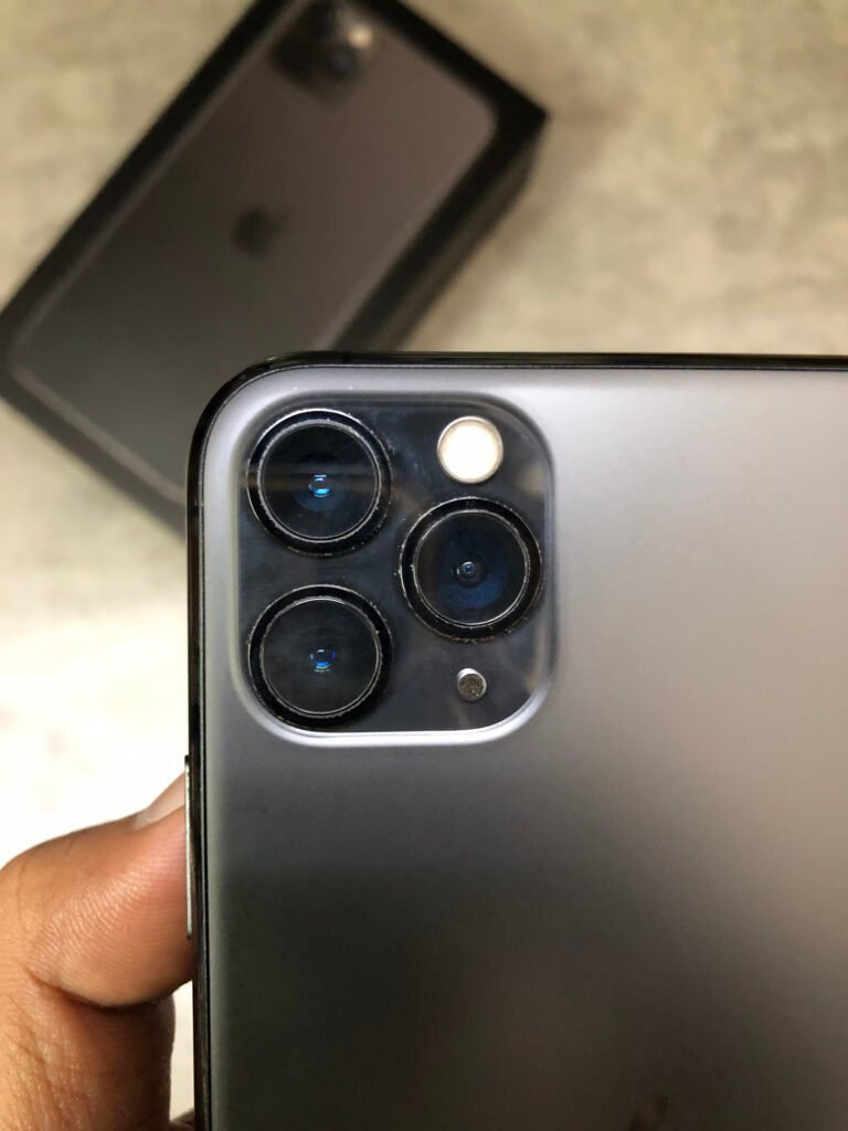 iPhone 11 Pro Max Grey 256GB Second iBox – Mulus Bergaransi